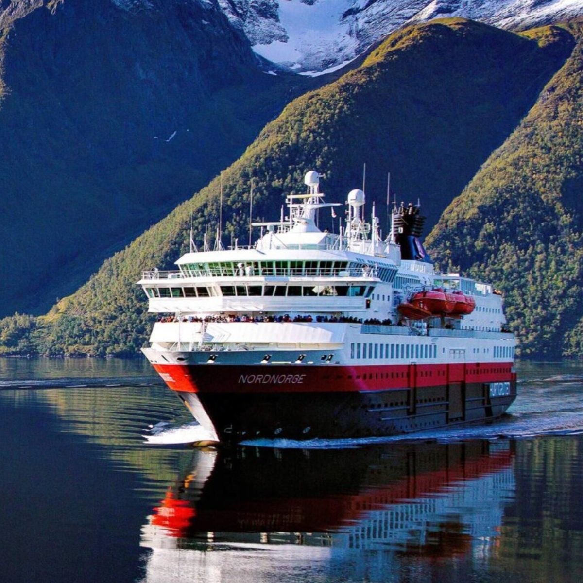 Breaking Waves: Cruise Line Makes Entire Fleet All-Inclusive ...